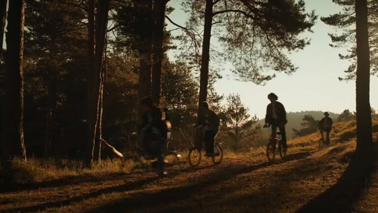 Live is Life La gran aventura: Sinopsis, Tráiler, Reparto y Críticas