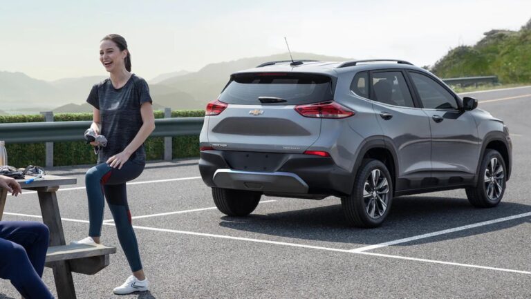 Chevrolet Tracker 2023: Precios, Ficha Técnica, Ventajas y Desventajas