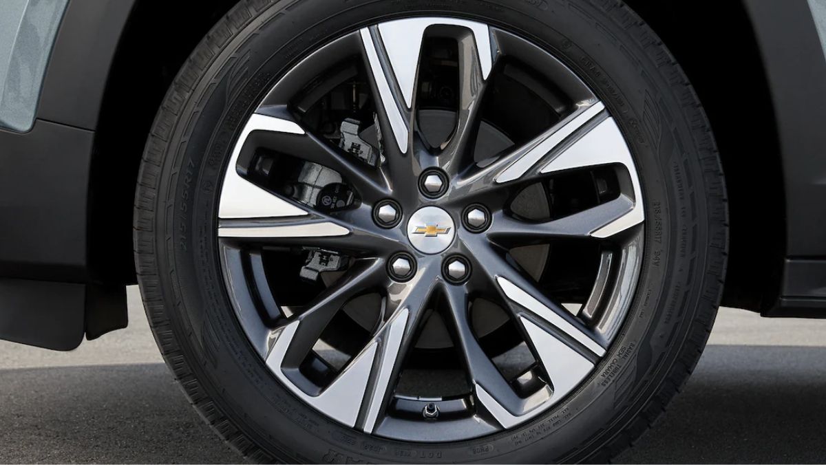 Chevrolet Tracker 2023: Precios, Ficha Técnica, Ventajas y Desventajas
