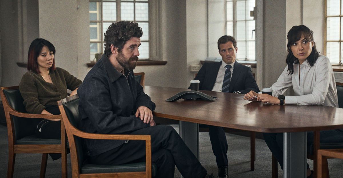 Agente Stone: Sinopsis, tráiler, reparto y críticas (Netflix)